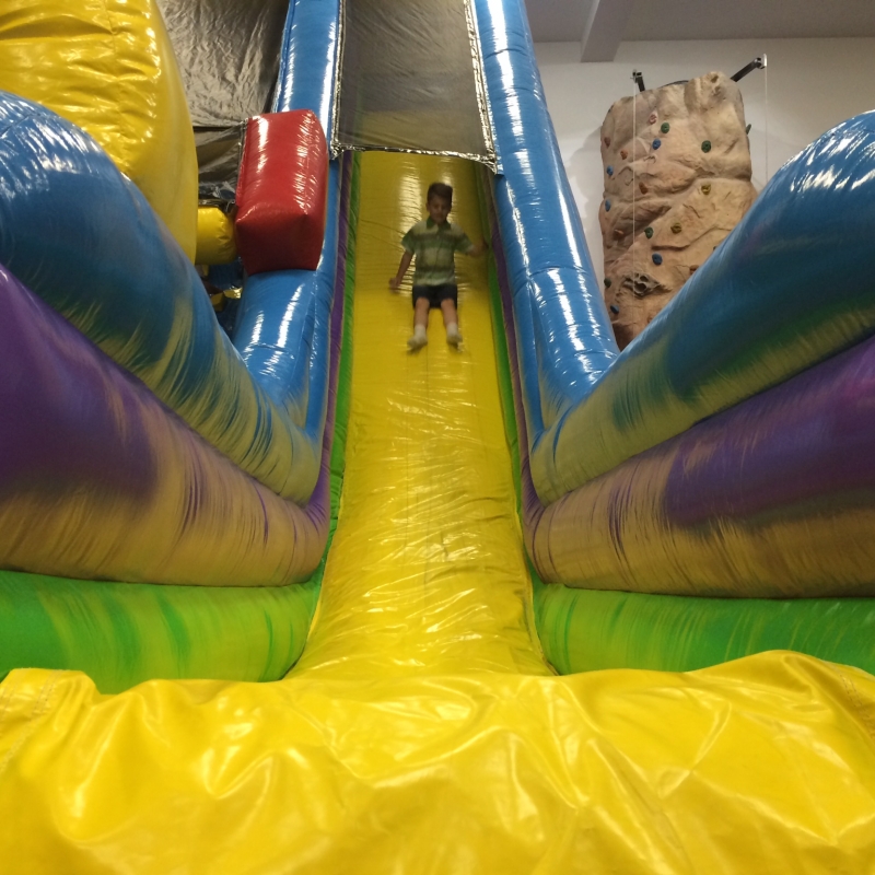 Photo Gallery - Bounce N Play